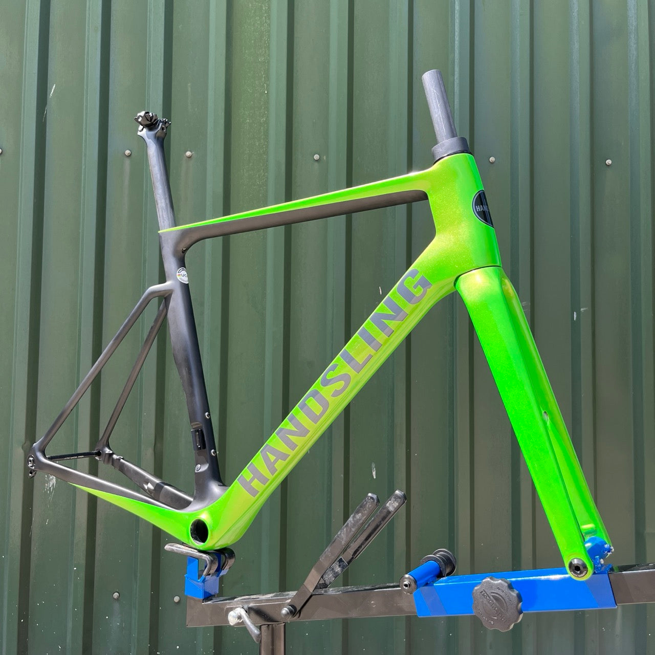 Handsling A1R0evo Aero Road Carbon Frame - Pearlescent Green