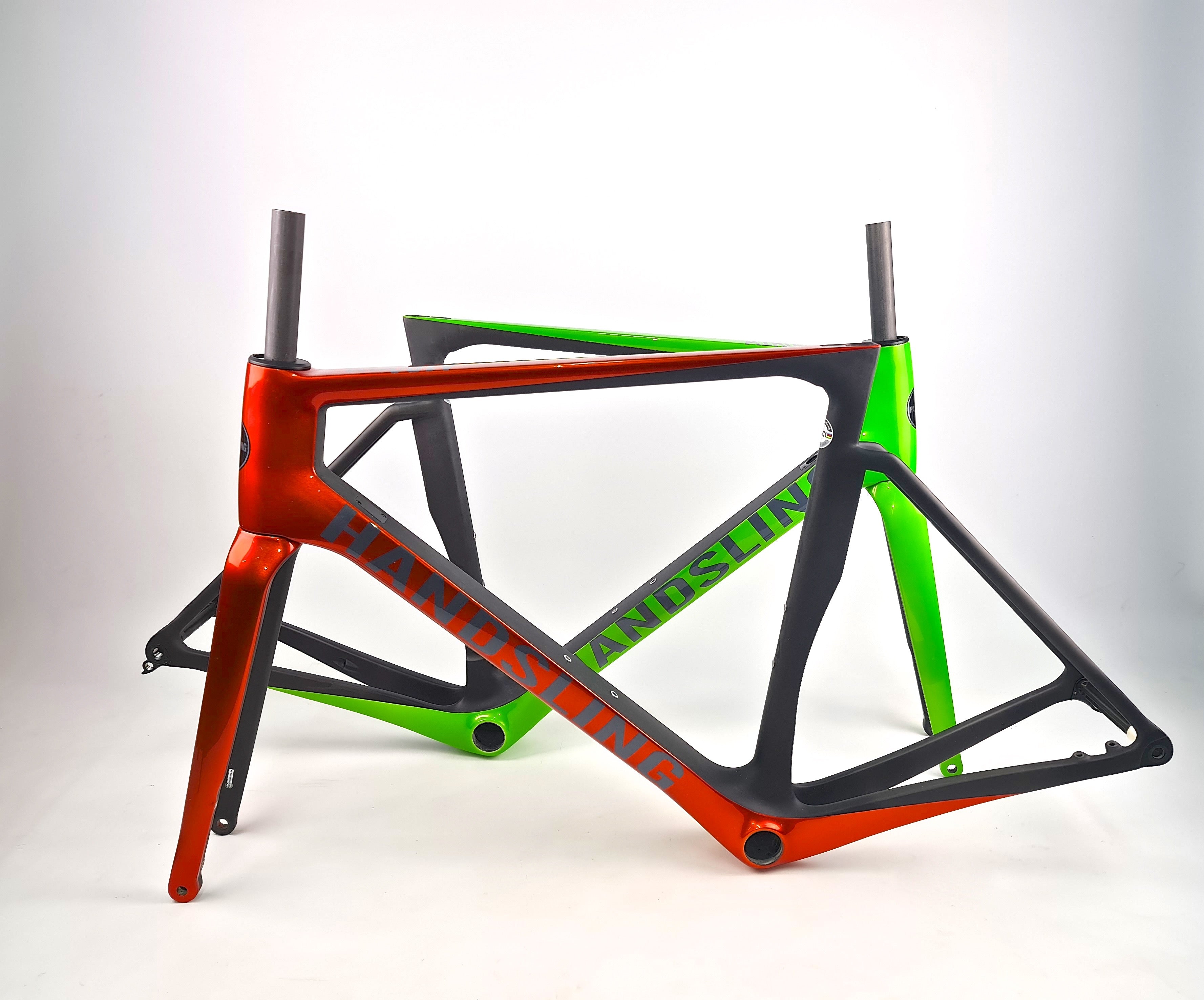 HANDSLING Carbon Aero Road Frames – Configure Your Frame Today