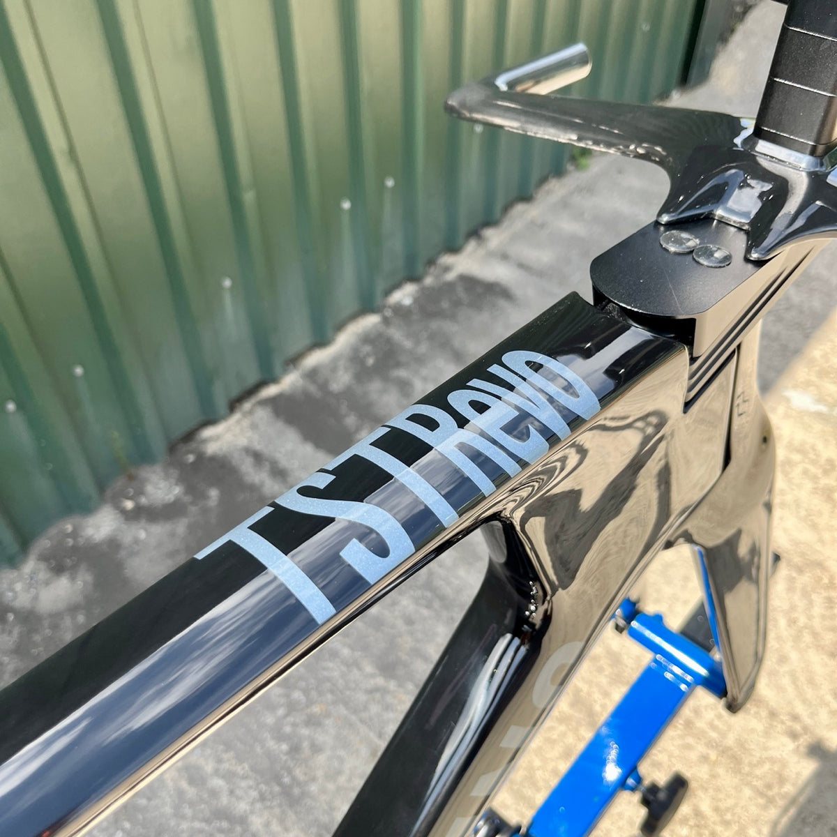 HANDSLING Carbon Time Trial Frames – Configure Your Frame Today